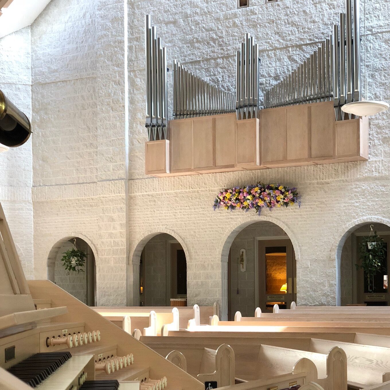 Church Organ: Viscount Church Organ Types